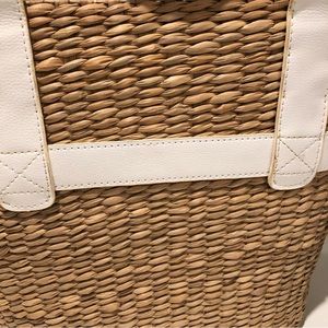 White Barn | Bags | Natural Straw Tote | Poshmark